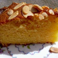 Υπέροχο ΝΗΣΤΙΣΙΜΟ cake αμυγδάλου. .. πανεύκολη συνταγή!! – Timeout.gr